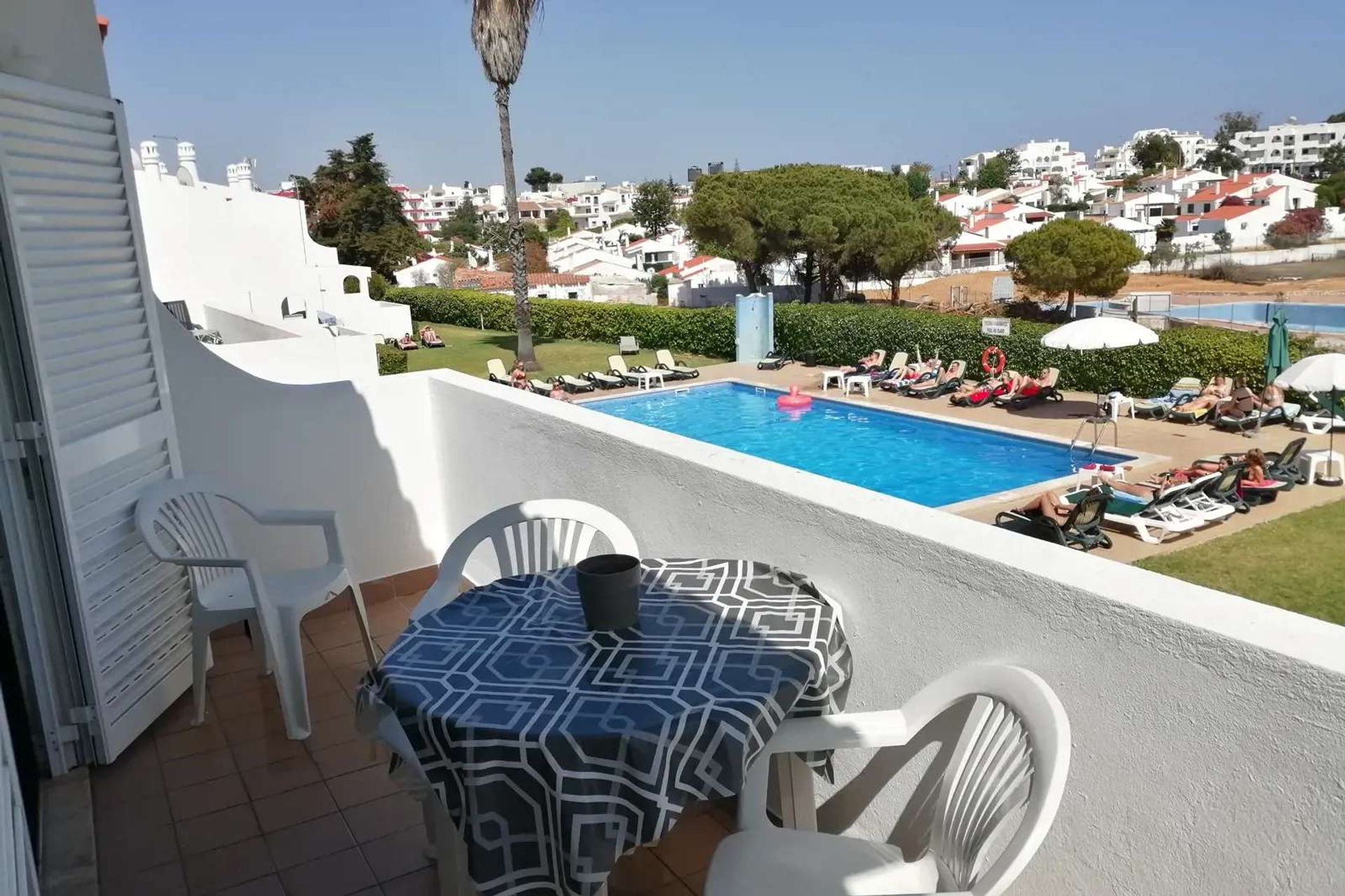 Zon, zee & strand @ Albufeira | Oura Parque *** | weflycheap